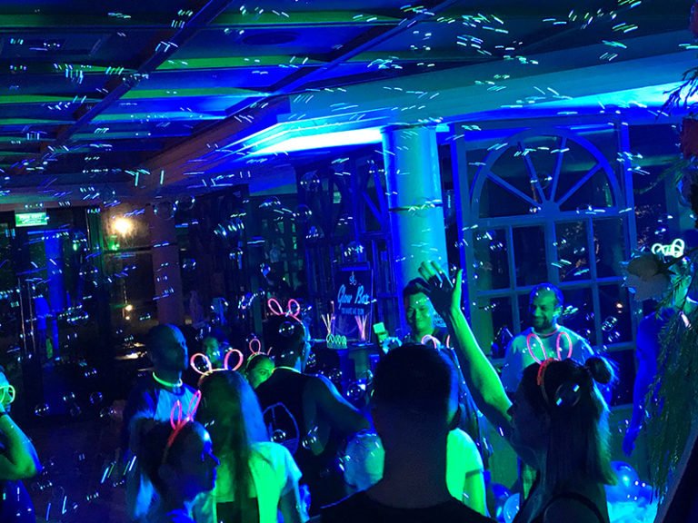 bubbles | DJ Phuket - Phuket Wedding DJ